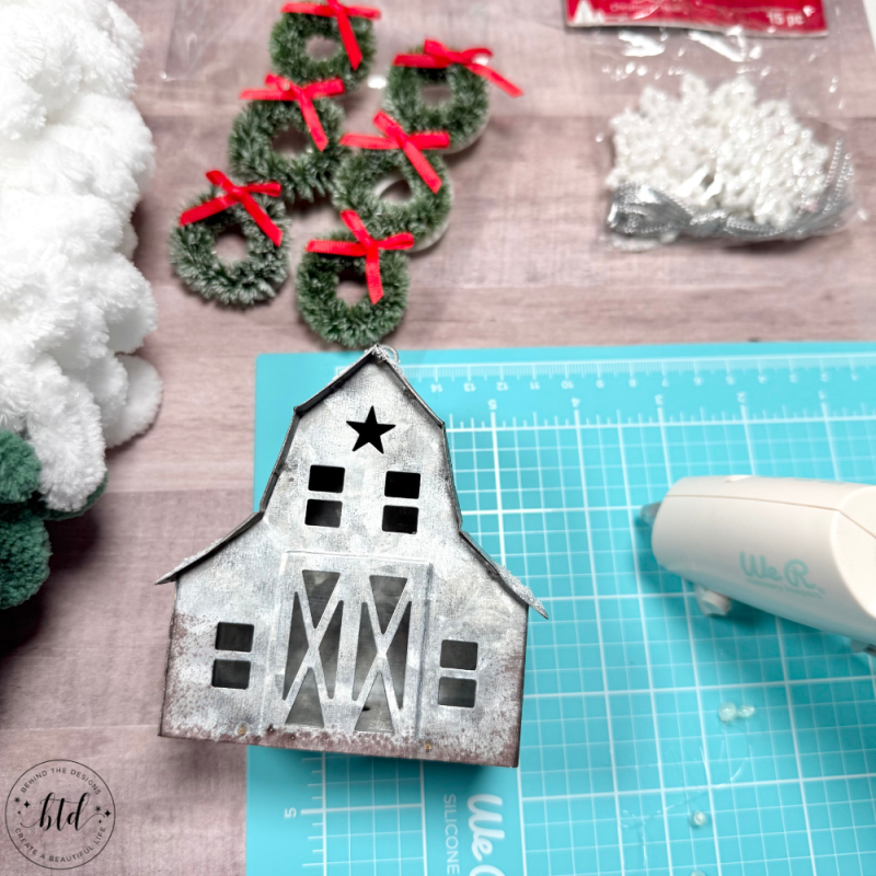 DIY Winter Farmhouse Barn Loop Yarn Wreath - Behind the Designs